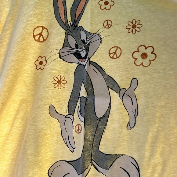 Warner Bros. | Tops | Bugs Bunny With Peace And Flowers Tee Xxl | Poshmark
